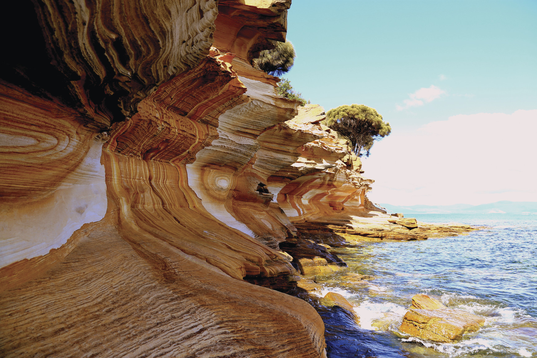 Top Reasons to Visit Tasmania – Outdoor Travel Adventures