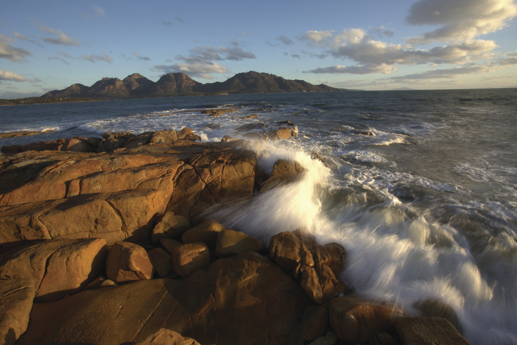 Top Reasons to Visit Tasmania – Outdoor Travel Adventures